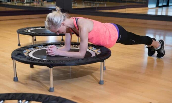 17 Best Mini Trampoline Exercises You Can Try at Home – Best Kids ...